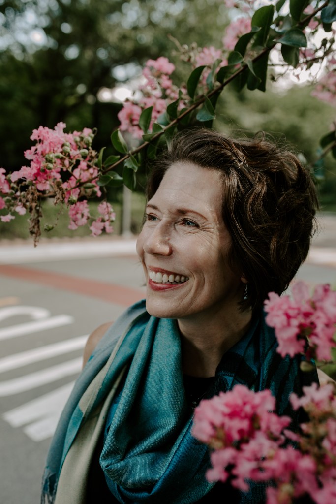 Jaclyn E. Robinson – Author